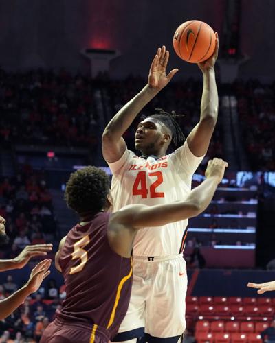 Brad Underwood raves about Illinois basketball's new starters Dain ...