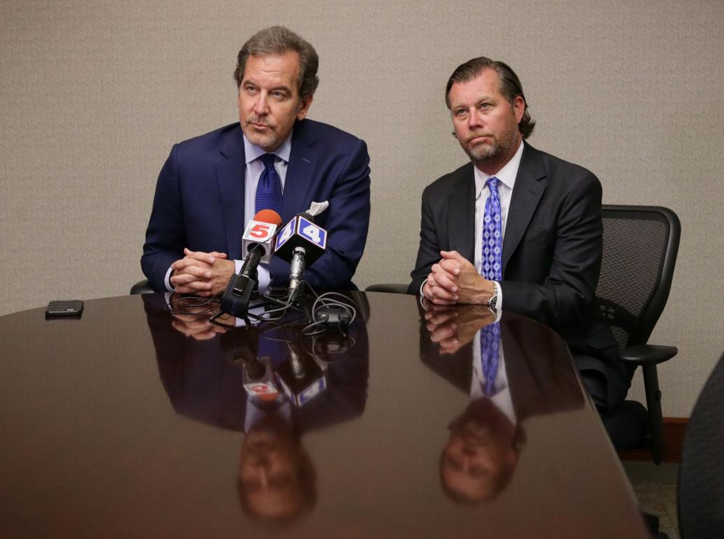 Rosenblum, Schwartz law firm splitting up by end of 2016