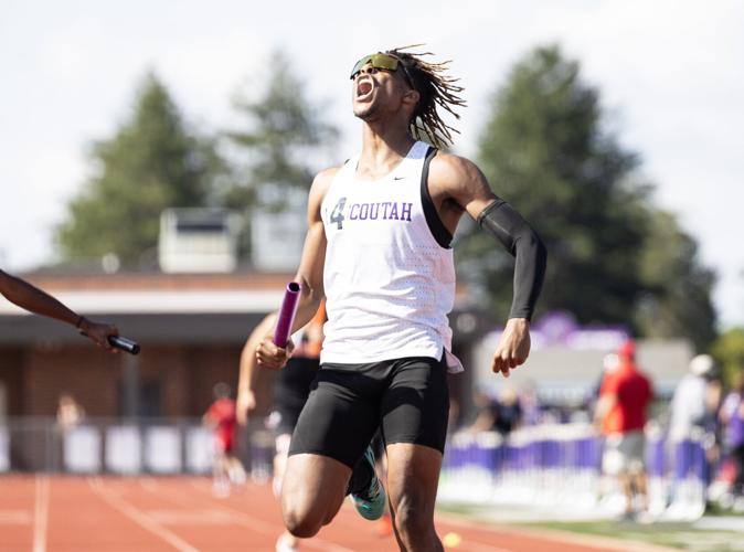 Mascoutah claims the Class 2A Sectional title at home