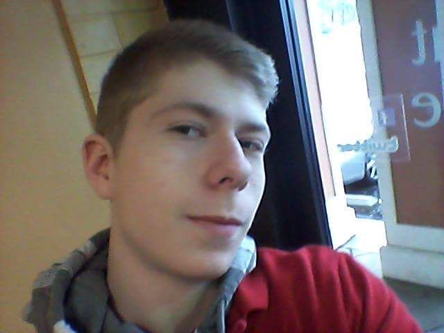 Family of St. Louis teen killed by school bus unsure whether it was suicide