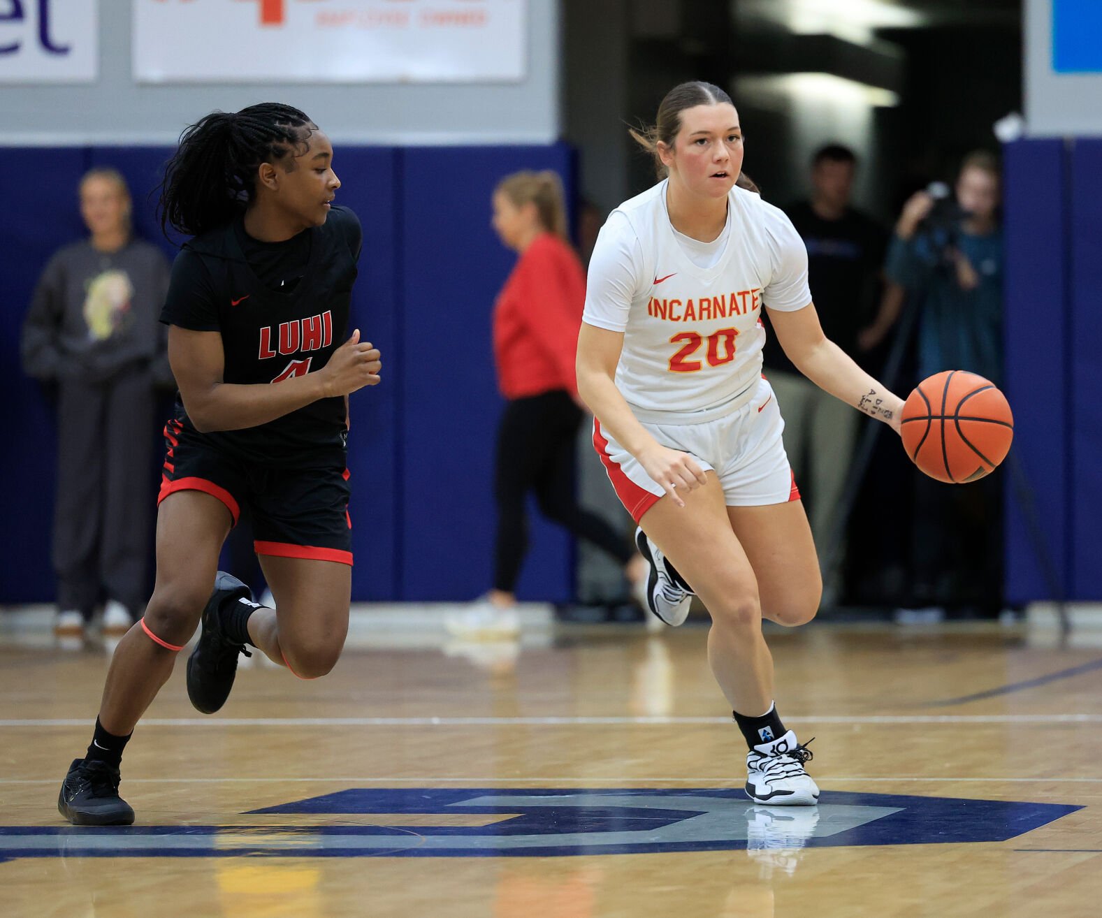 Incarnate Word battles past national power Long Island Lutheran. 'A lot ...