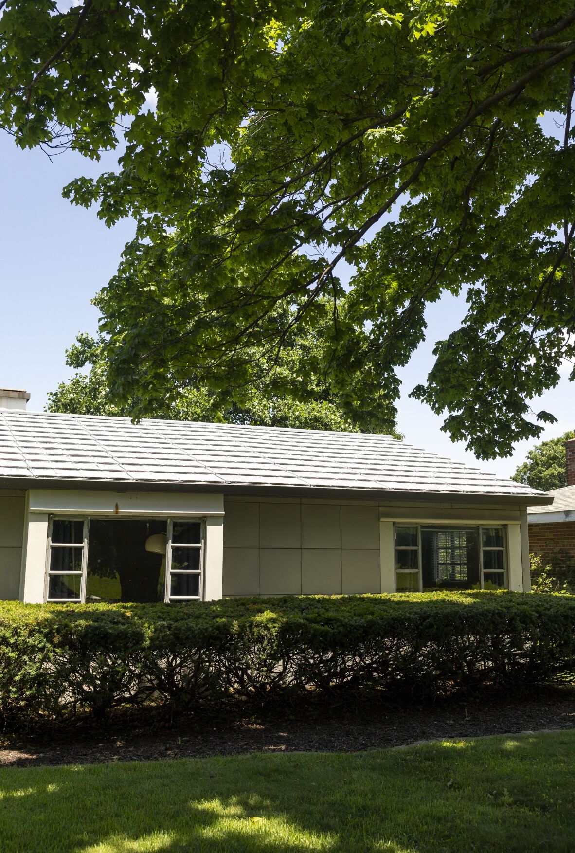 ‘Funky’ Lustron house in Tower Grove South is perfect fit for new homeowner