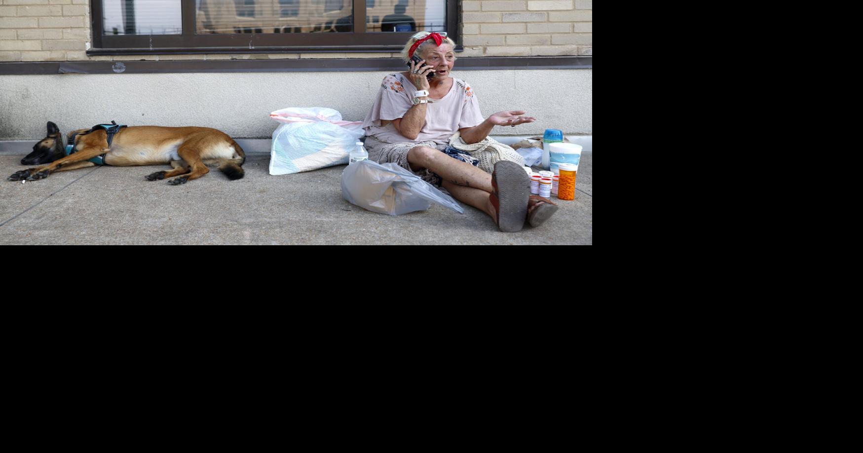 Homeless woman struggles to find housing because of service dog