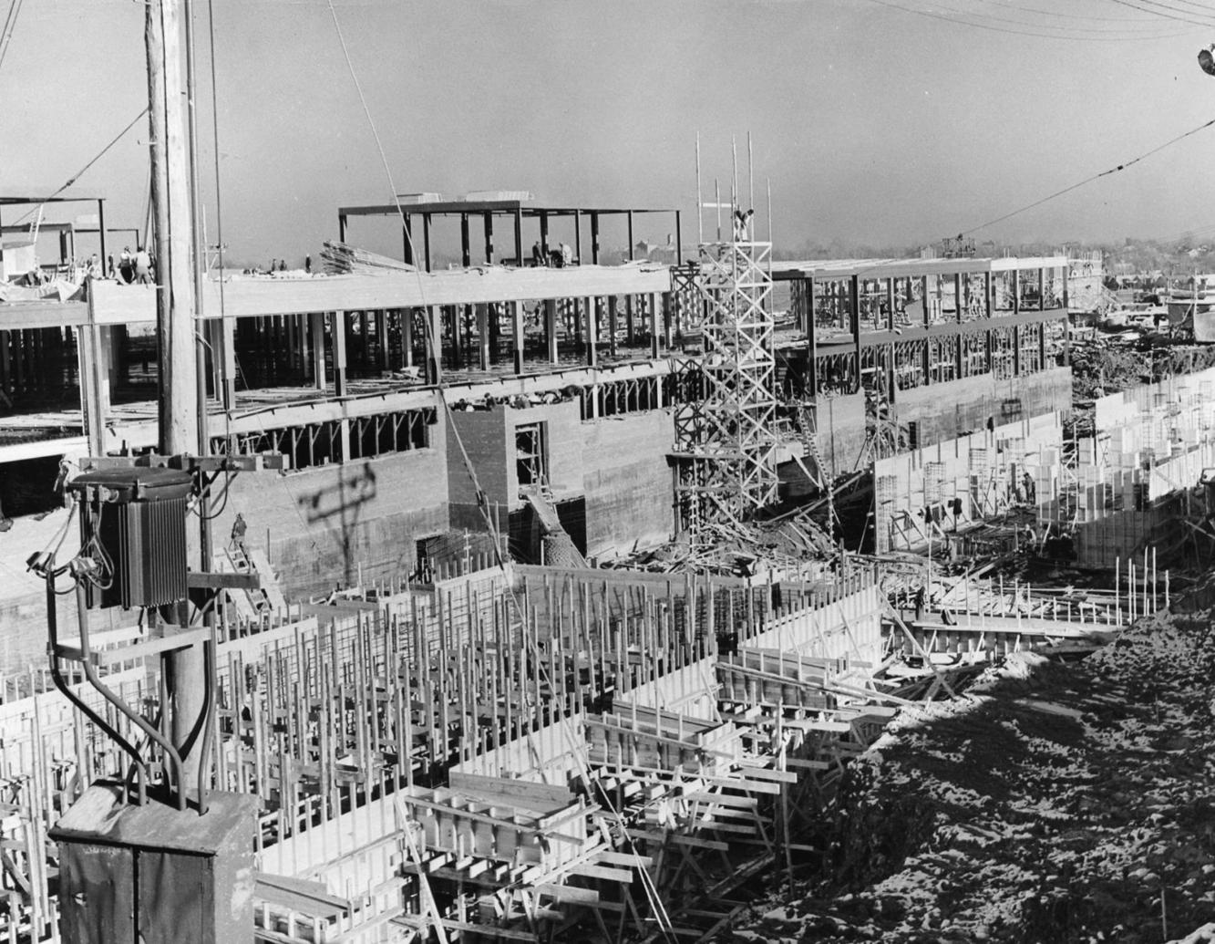 A Look Back • How 35,000 St. Louis workers kept the ammo flowing during ...
