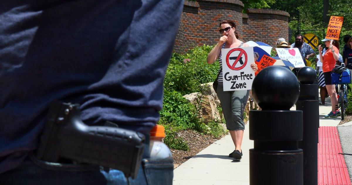 Hearing on guns at the St. Louis Zoo rescheduled