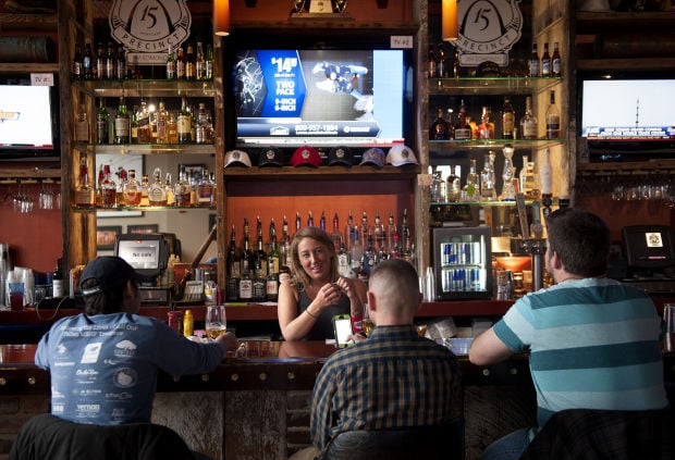 Jim Edmonds takes another swing at the restaurant biz at the Precinct