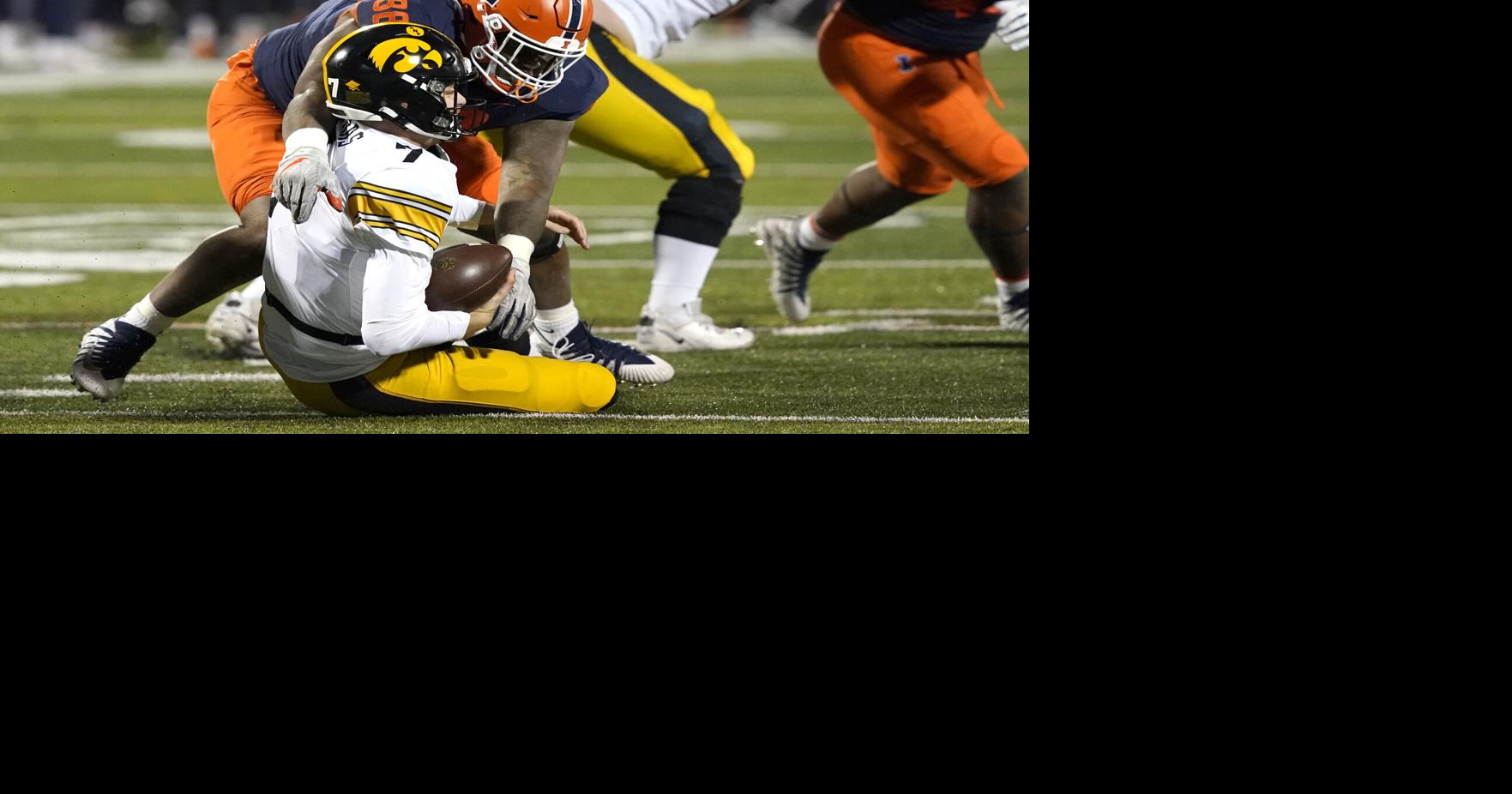 See Illinois kicker Fabrizio Pinton make game-winning field goal in ...