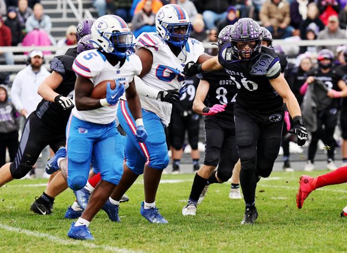 Breese Central uses defensive muscle to shut down Cahokia