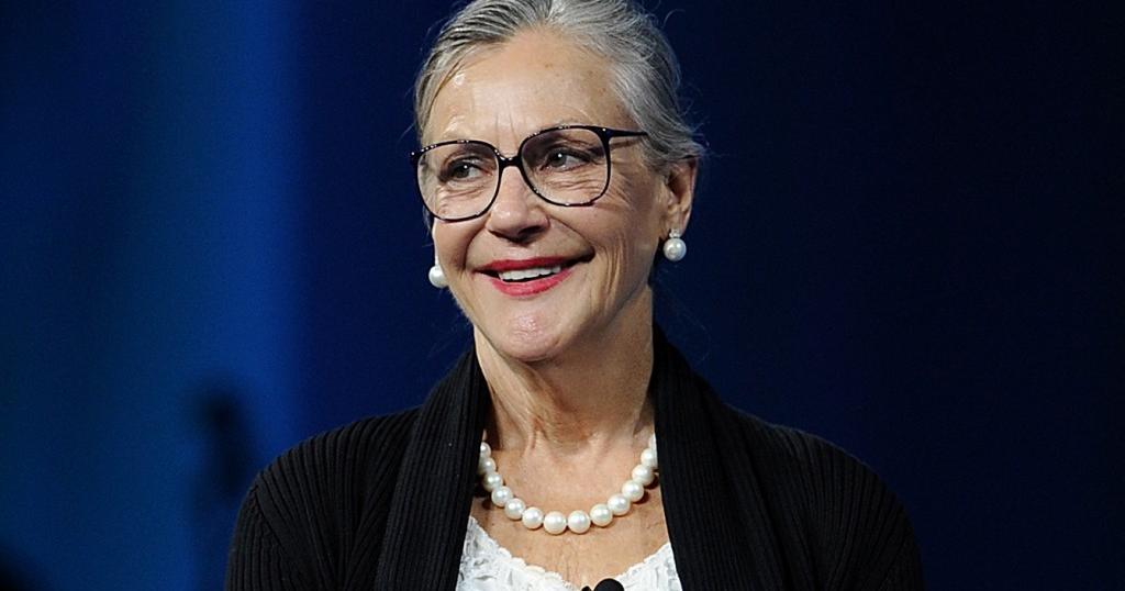 Trusts allow Walton family to safeguard wealth