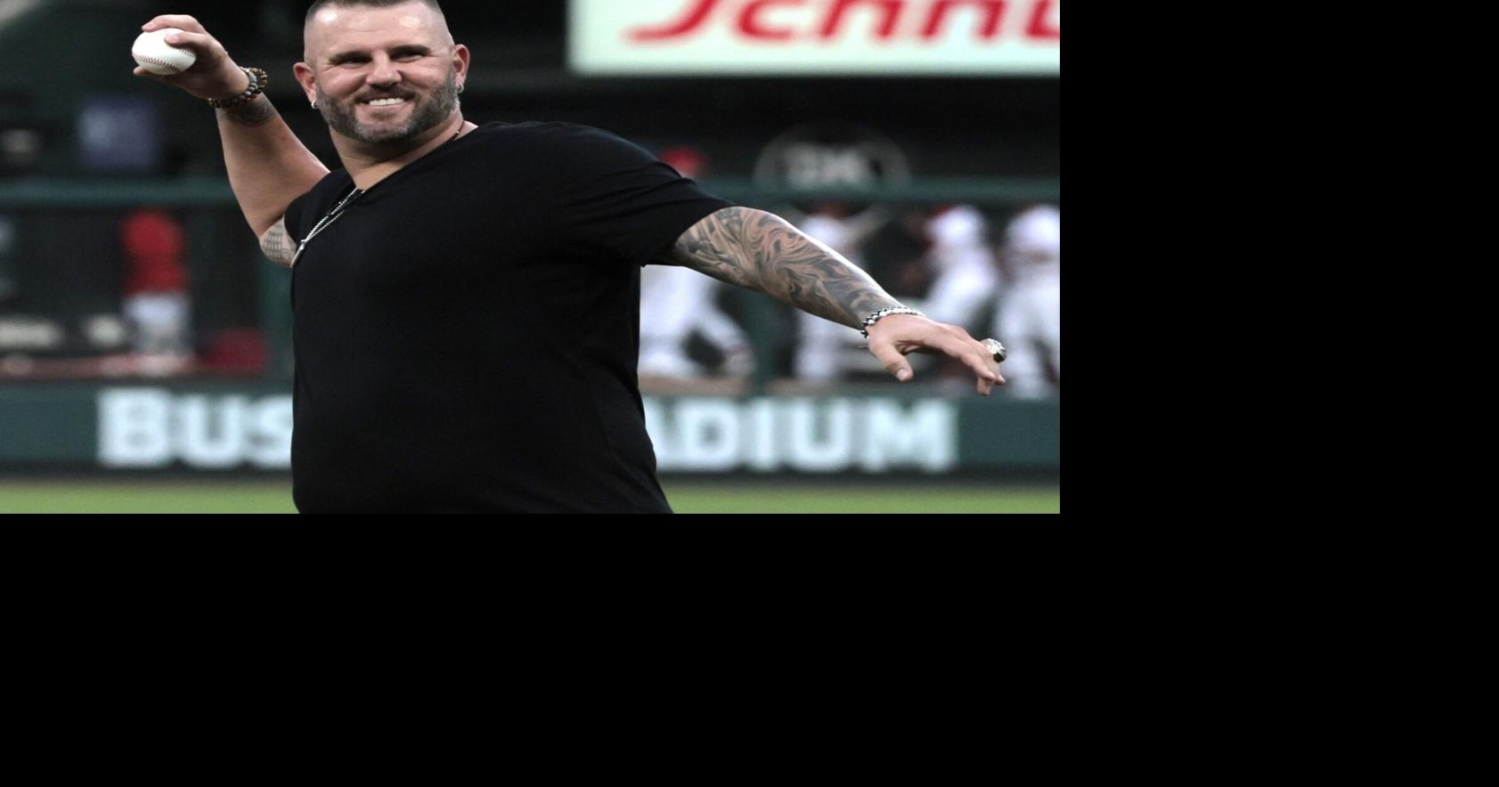 Matt Adams begins his coaching career in Padres system