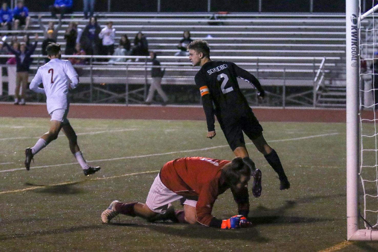 Class 2 District 5 championship: St. Charles West 3, Trinity 0