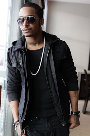 Rapper Chingy goes it alone without a major label