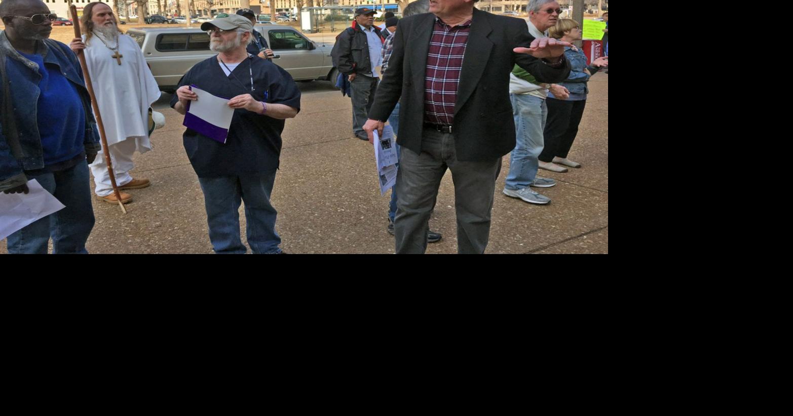 City orders Larry Rice's downtown St. Louis homeless shelter to close ...