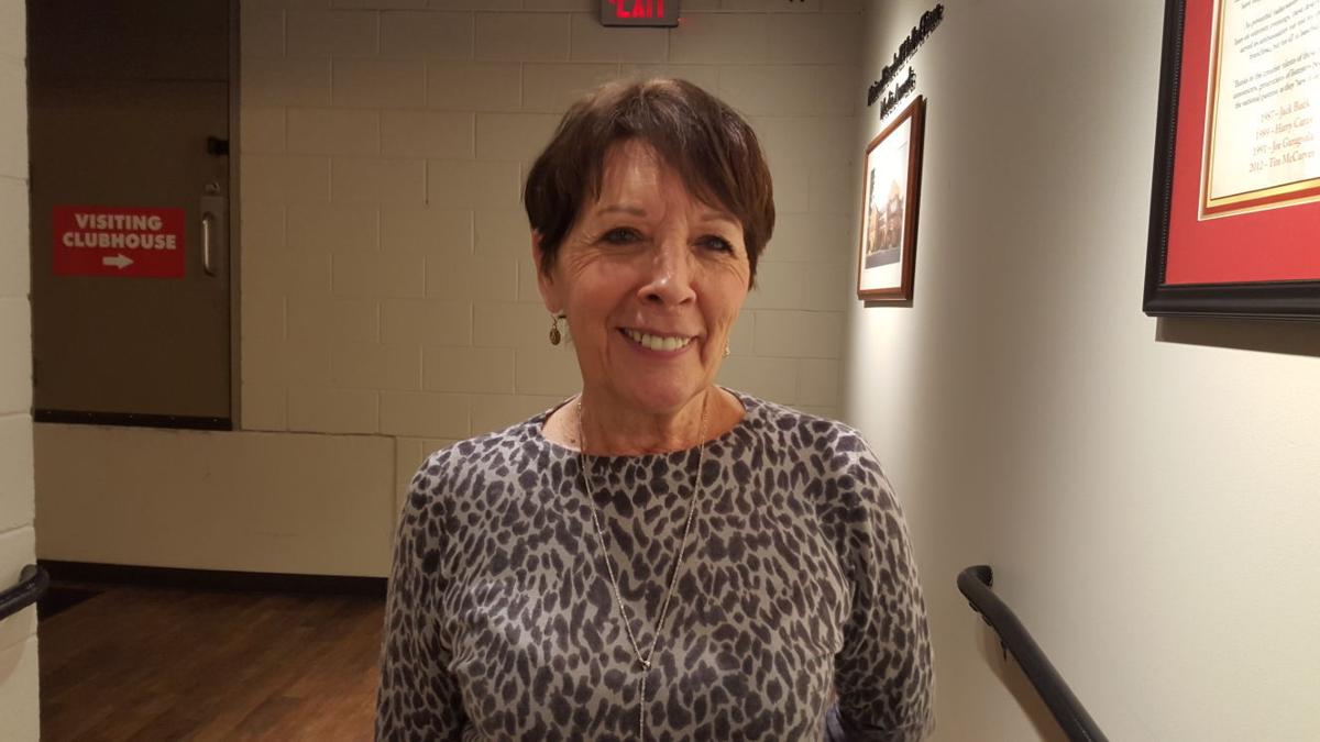 Cardinal executive wins 'distinguished women' award