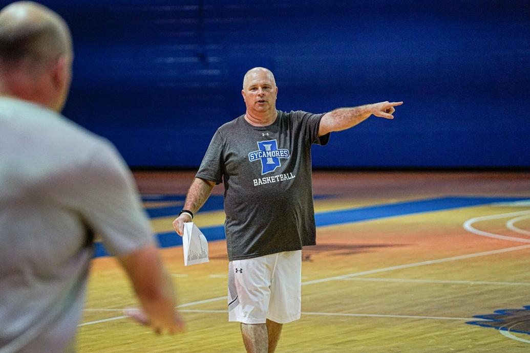 5 things to know about Josh Schertz, new SLU hoops coach