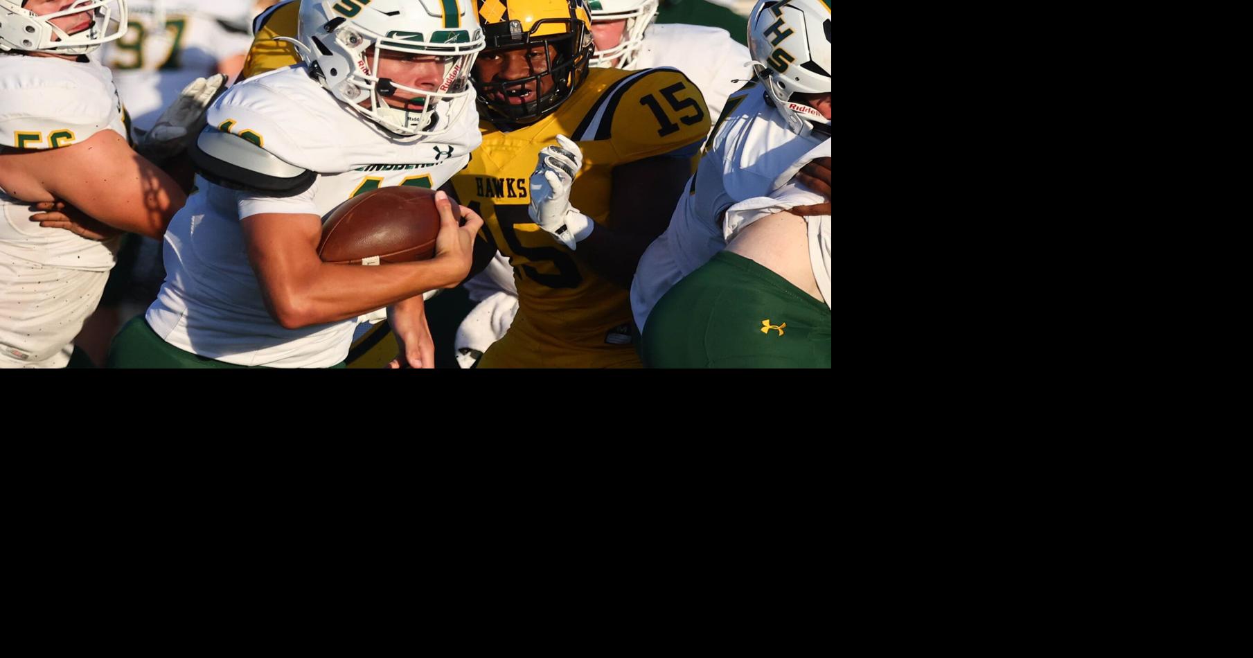 Sam Estrada claims hot hand with 2 long TD runs as Lindbergh shuts out Hazelwood Central