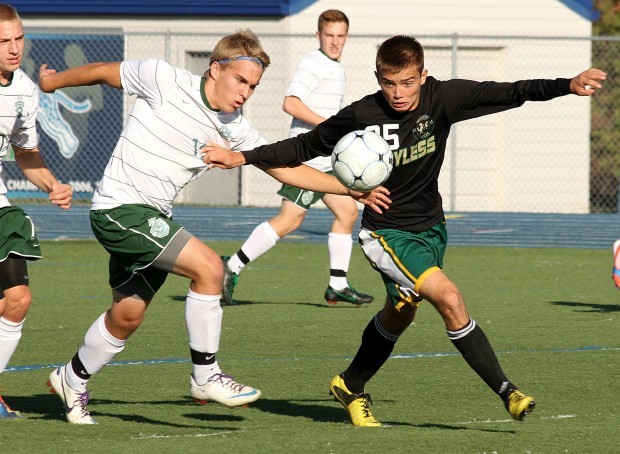 Bayless falls 4-1 to defending Class 1 champ Springfield Catholic