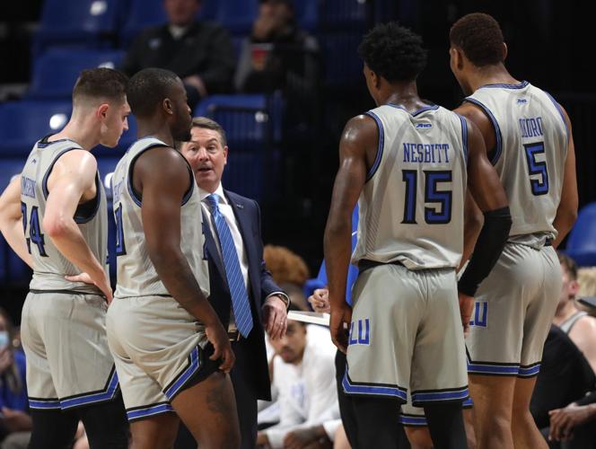 Stef van Bussel, a 6-foot-10 Dutch basketball player, picked SLU in ...