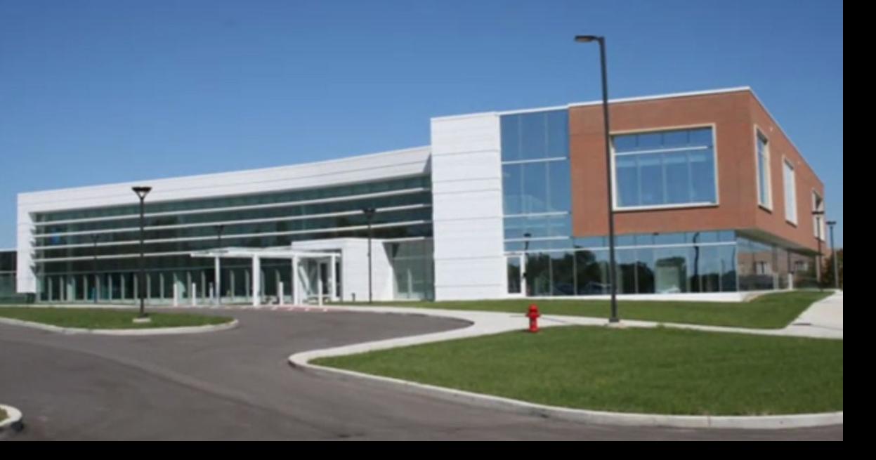 Tour UMSL's new business school building