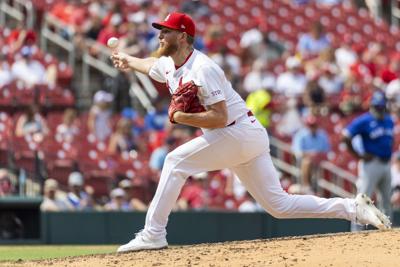 Cardinals can't avoid sweep vs. Blue Jays