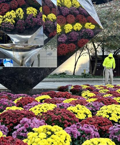 US Bank plaza sculpture leaves St. Louis for Chesterfield