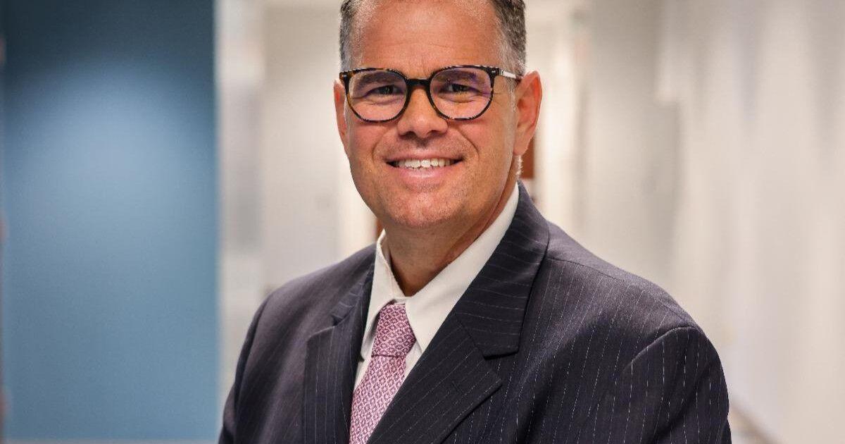Francis Howell makes interim superintendent permenant