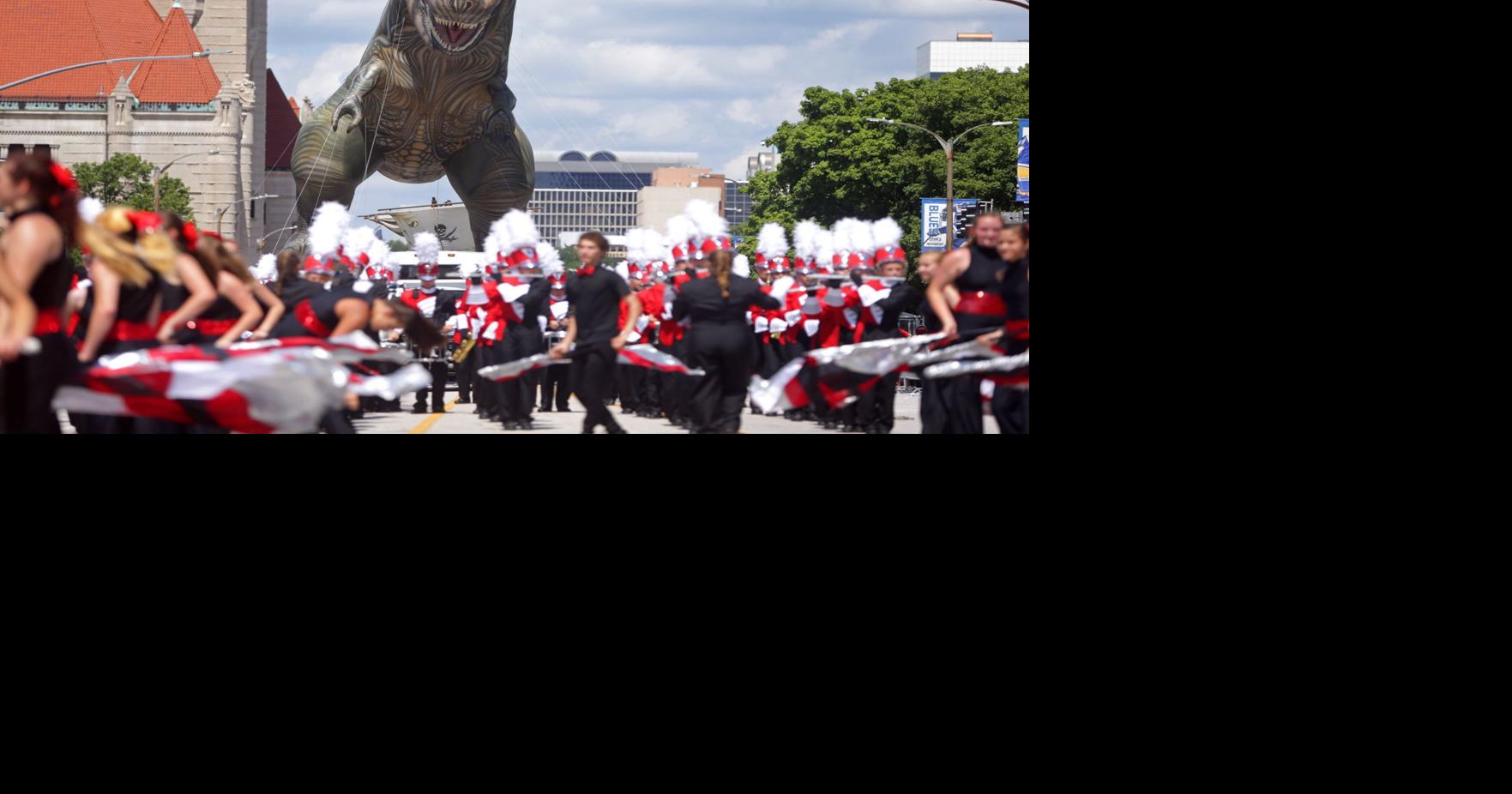 Veiled Prophet Parade cruises through downtown St. Louis