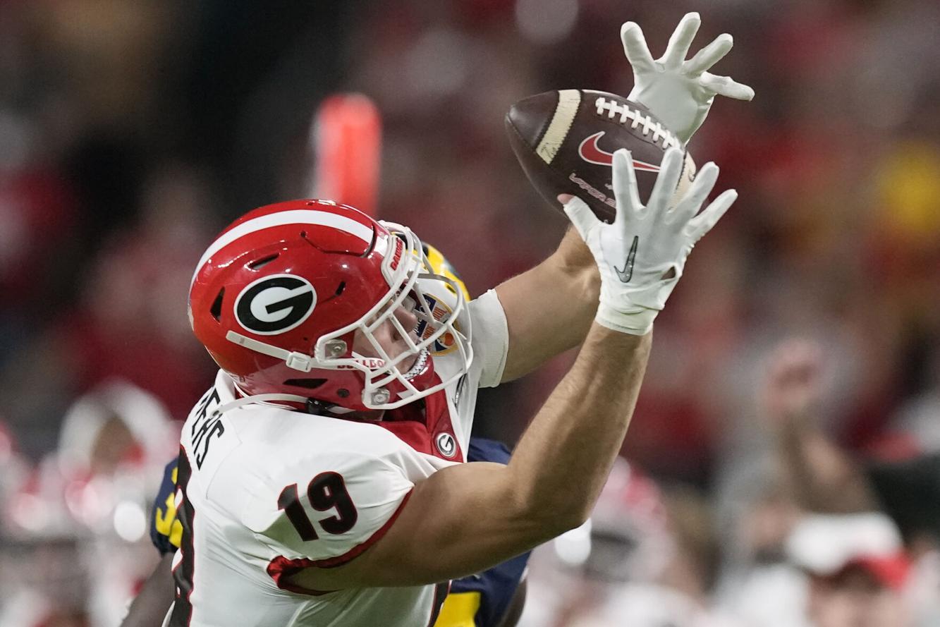 Brock Bowers: A look at the Georgia Bulldogs football tight end Brock Bowers: A look at the Georgia Bulldogs football tight end
