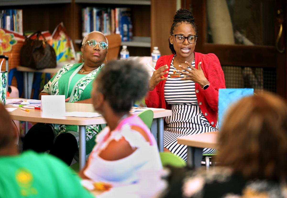 Parent University connects home to school in St. Louis