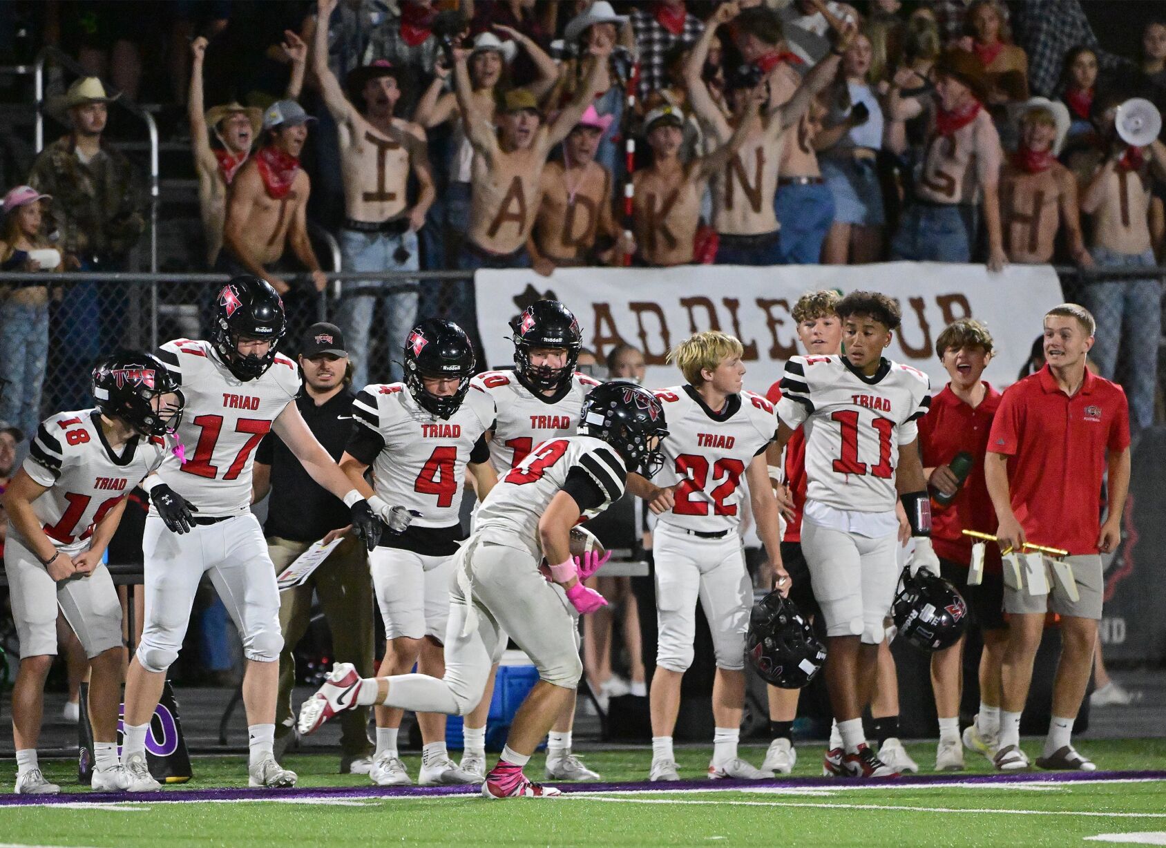 'A smashmouth win.' Mascoutah takes outright MVC lead with dramatic ...