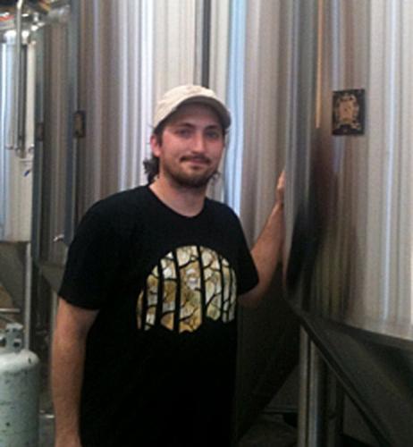Illinois craft breweries battle the big boys