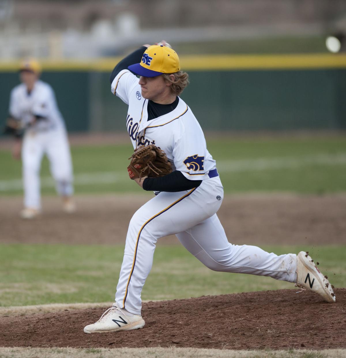 Eureka's bats stay red hot to beat Northwest Cedar Hill for tournament ...