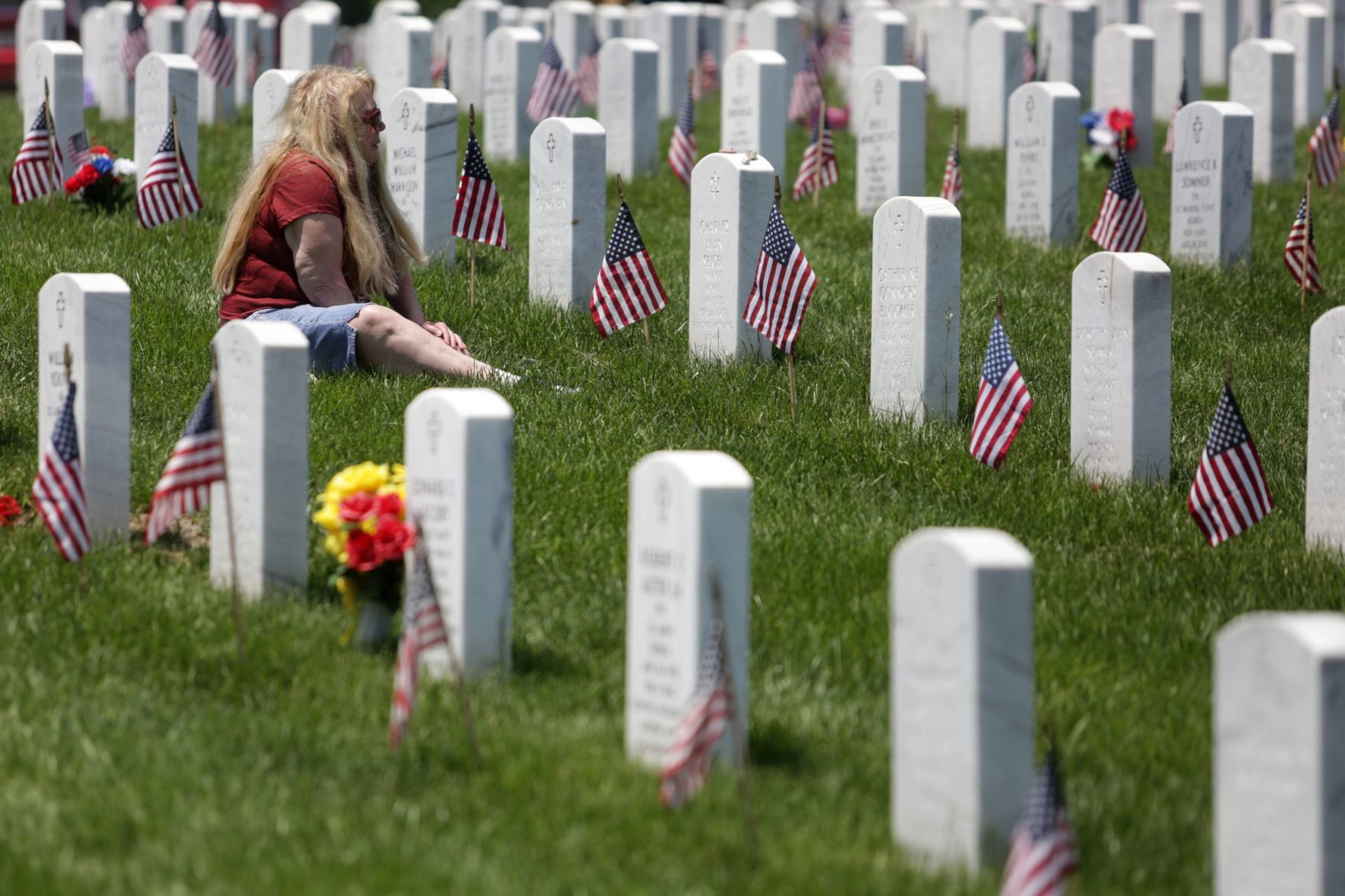 Service at Jefferson Barracks remembers the fallen