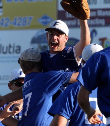 Little People of America call for Freeburg High to lose 'Midgets' mascot