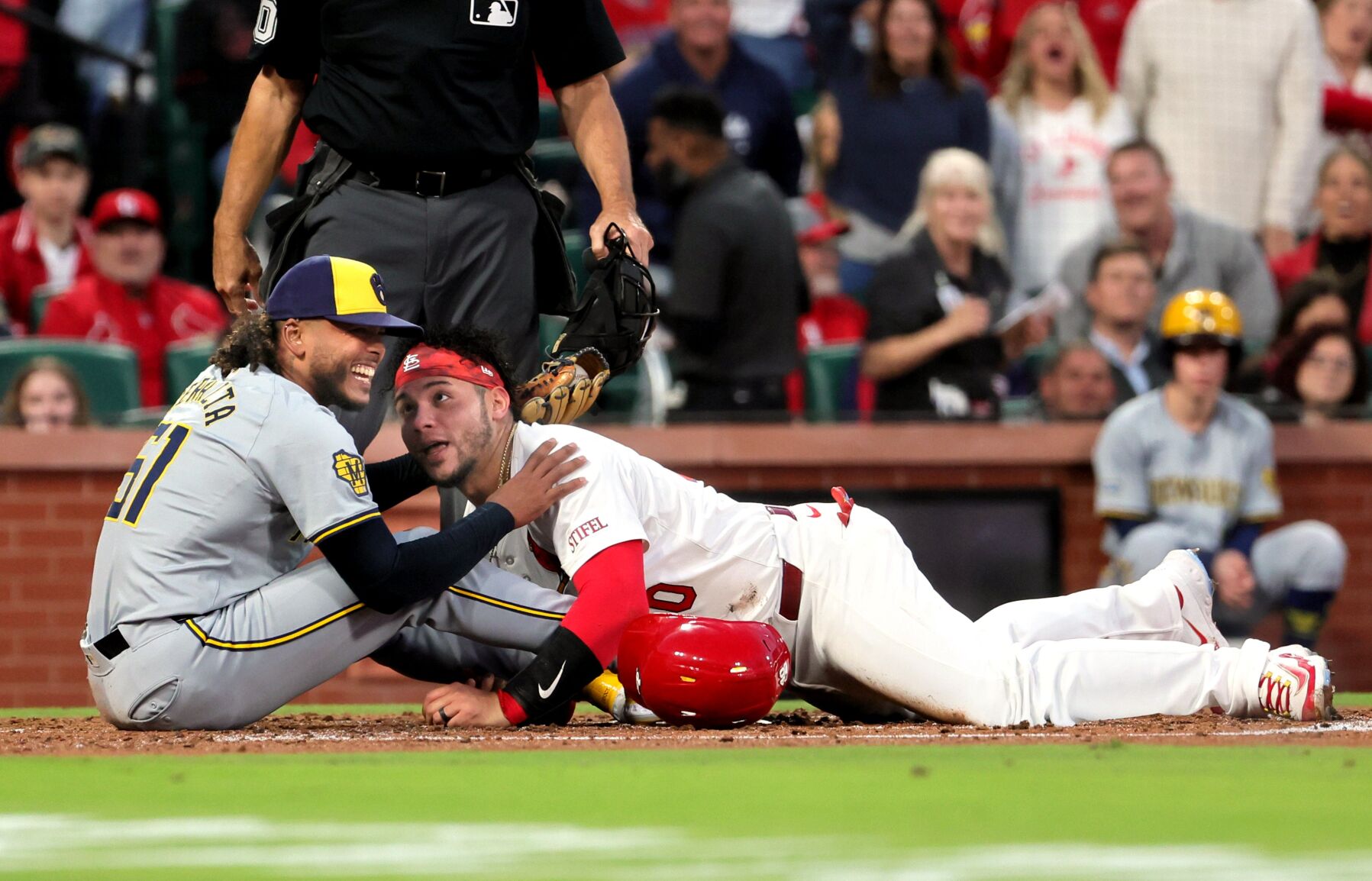 Tipsheet: Brewers could bury the slumping Cardinals this weekend