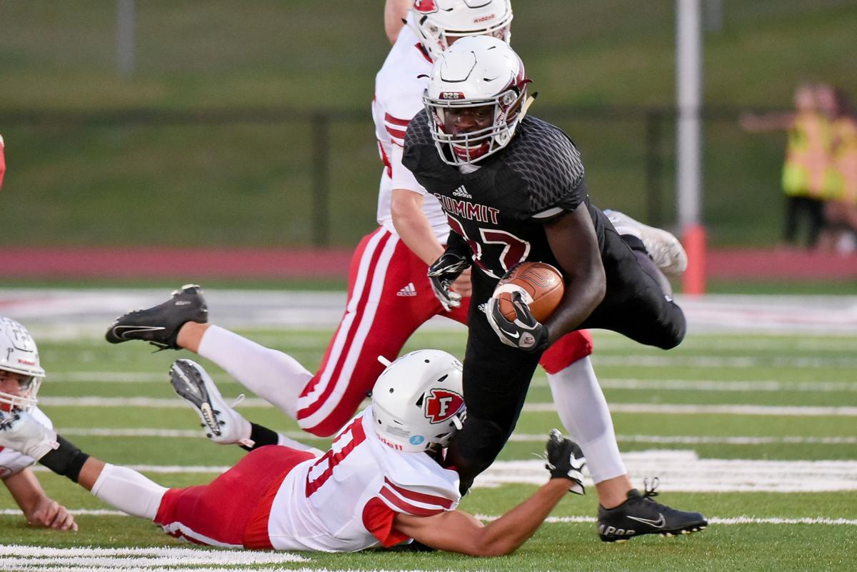 Klump to Knox connection powers Summit past Fox | High School Football ...