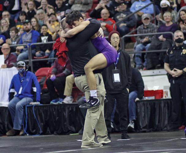 Wrestling: Stoughton’s Nicolar Rivera caps off third undefeated state ...
