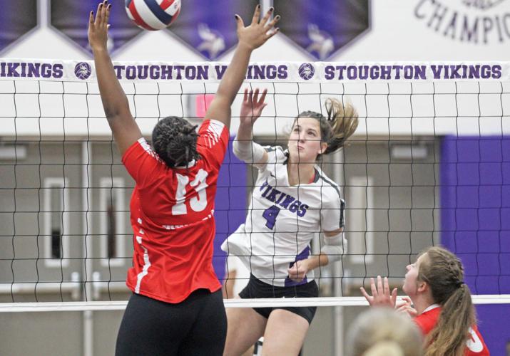 Volleyball: Stoughton aces Whitewater in regional quarterfinals | Sports | stoughtonnews.com