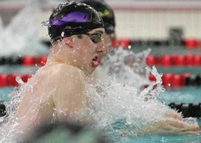 Stoughton’s Julian Callender collects state three-peat | Sports | stoughtonnews.com