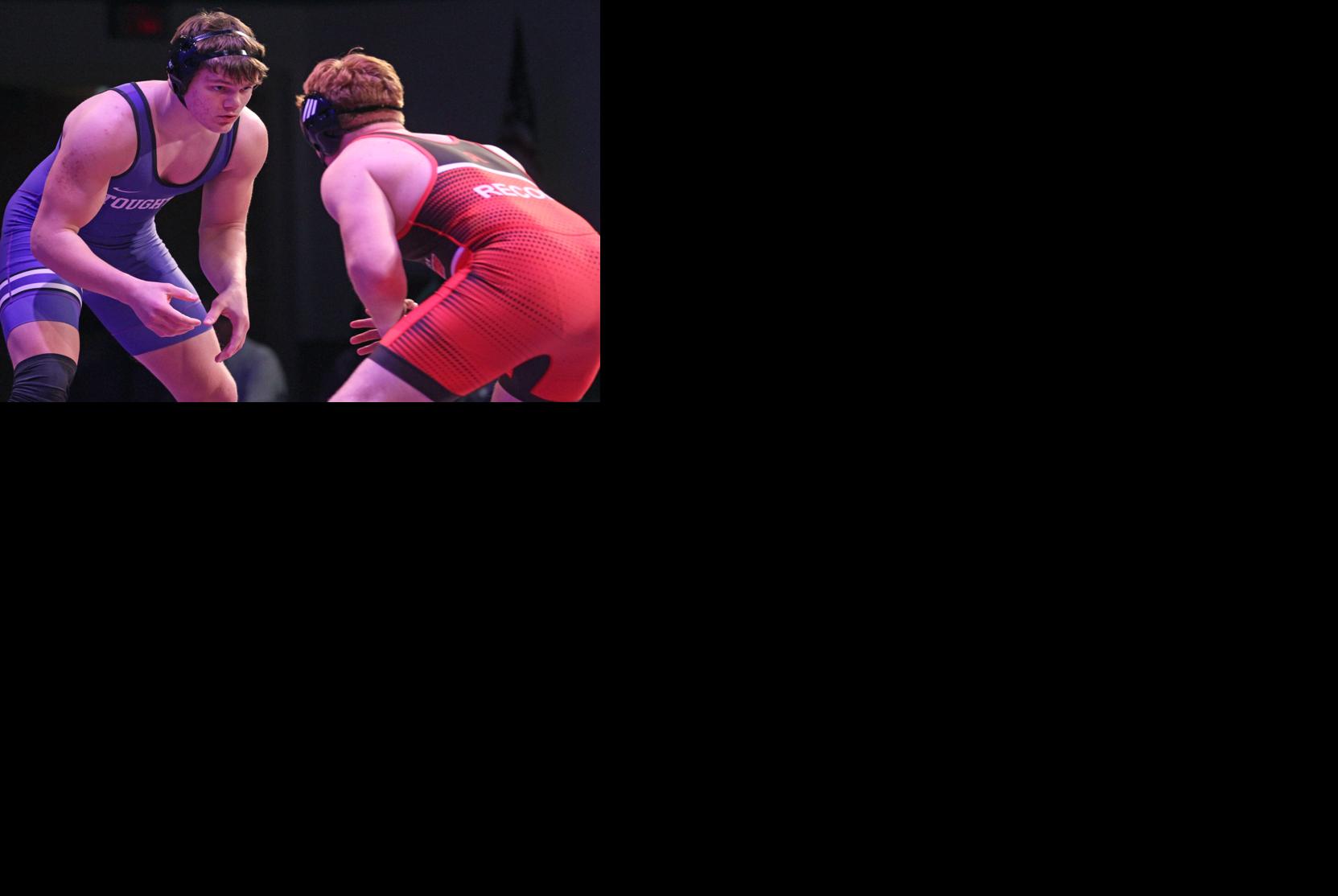 Fort Atkinson knocks off Stoughton on center stage | Sports ...