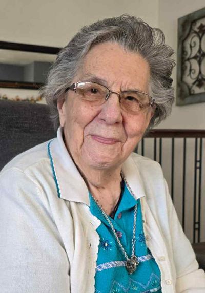 Reola Ann (nee Hole) Parish | Obituaries | stoughtonnews.com