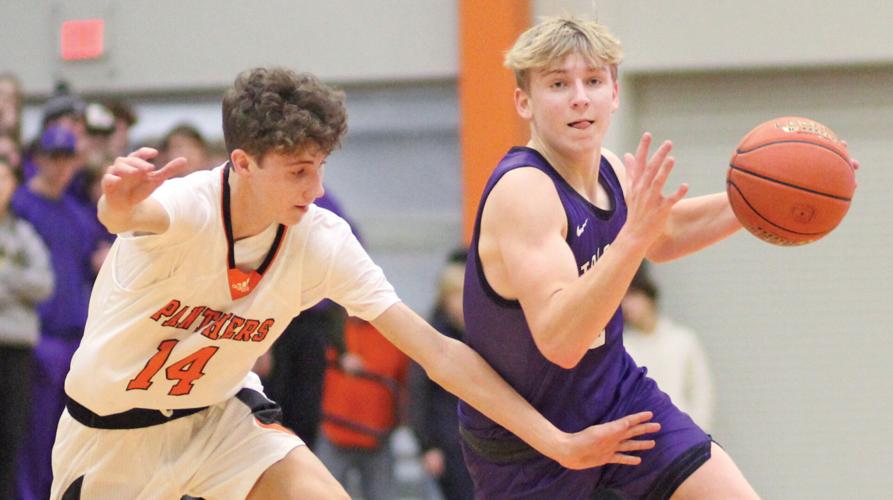 Boys basketball: How Stoughton’s Jay Johnson put up a ‘gamer’ like ...