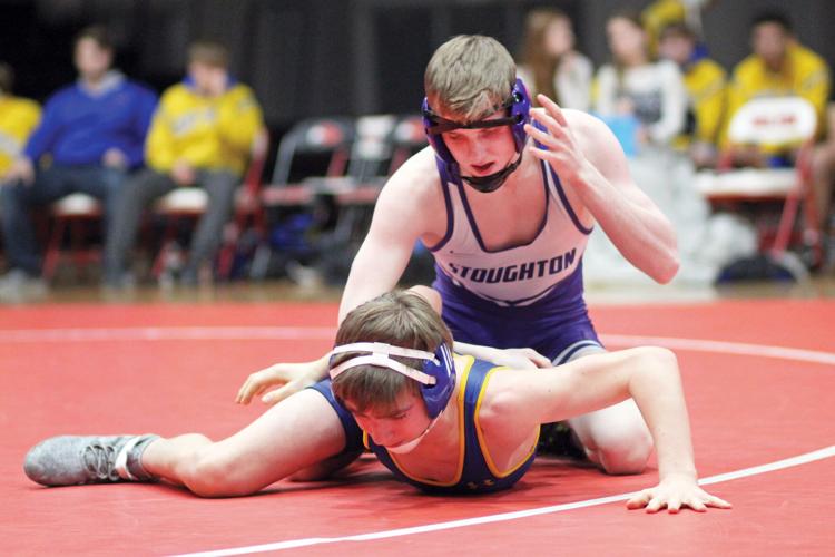 Wrestling: Stoughton's Nicolar Rivera eyes third state title: ‘No one ...
