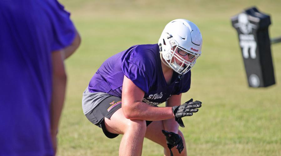 Football: Griffin Empey, Griffin Rousseau set to carry on Stoughton’s ...