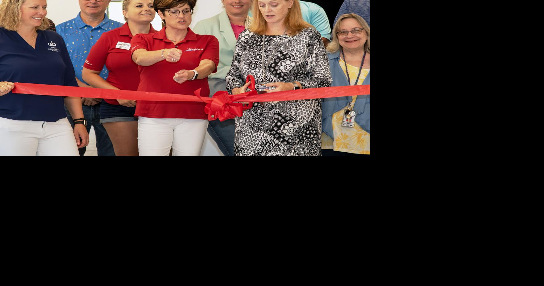 Friendly faces in new places: New senior center annex provides for ...