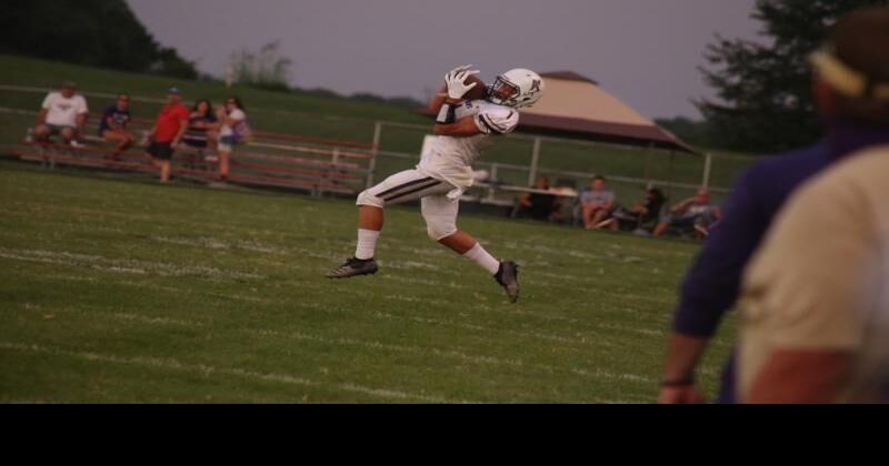 Sullivan football opens with win at North Knox | Sports | sullivan ...