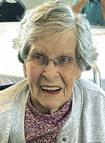 Alma Elaine Reynolds | Obituaries | sullivan-times.com