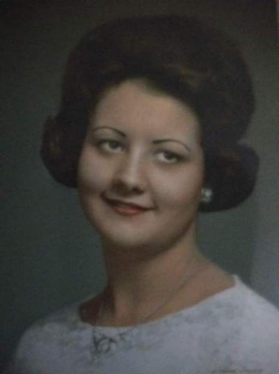 Linda S. Woodrum | Obituaries | sullivan-times.com