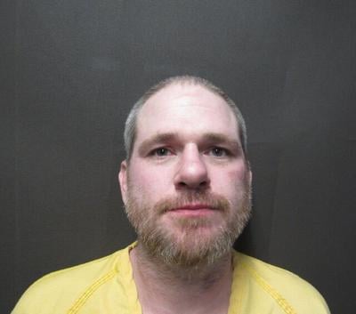 Armed man arrested for vehicle theft | News | sullivan-times.com