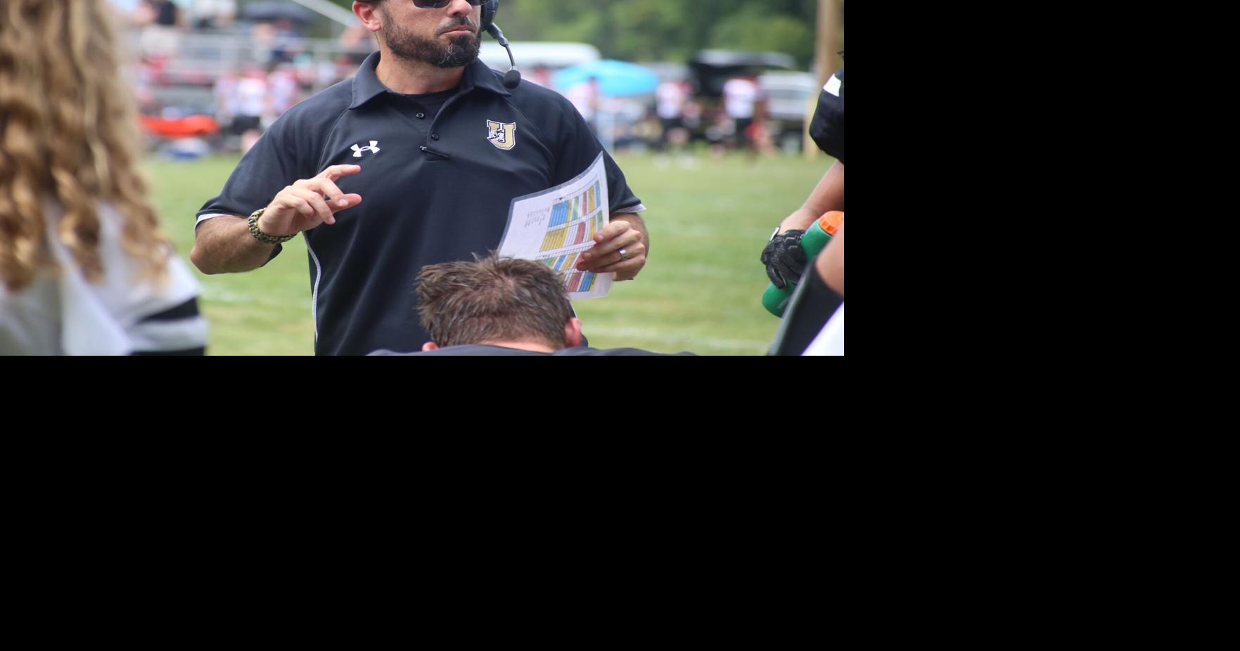 Bulldogs football coach taking on added role | Sports | sullivan-times.com